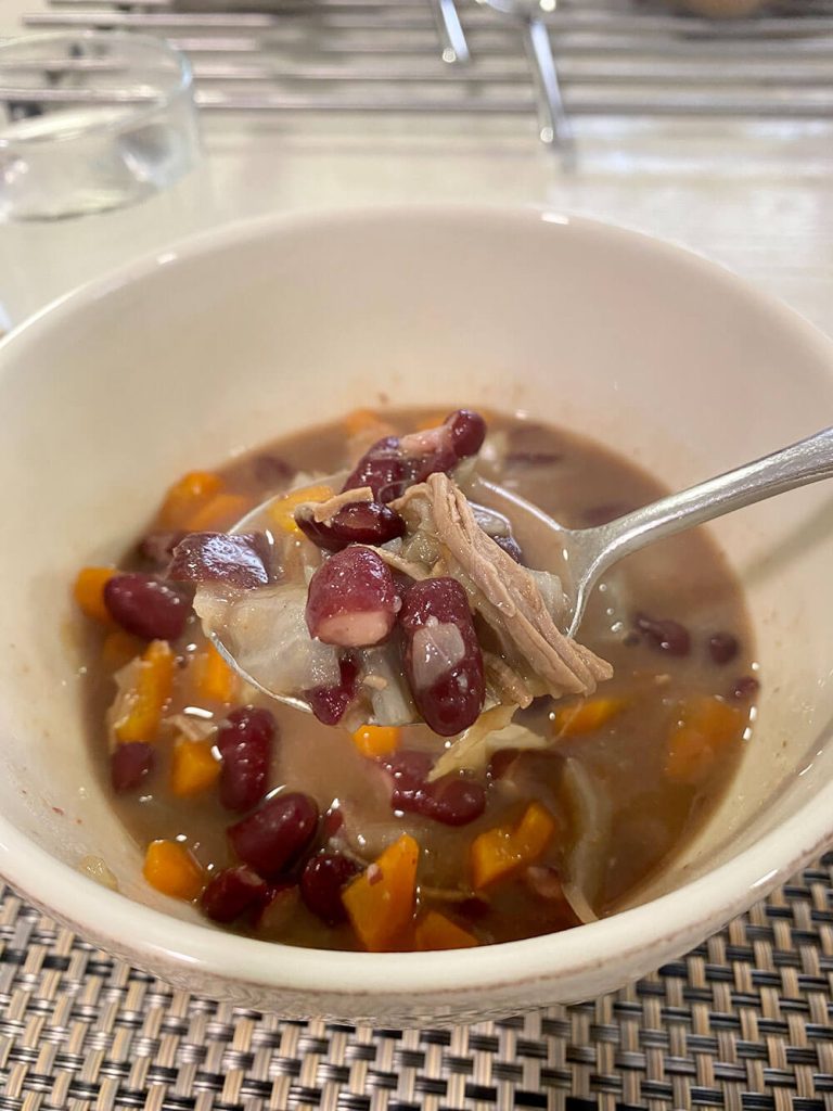 Sopa Grossa de Feijão com Couve e Carne de Vaca - Luísa Alexandra